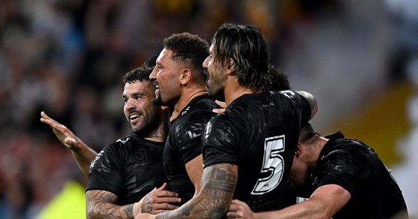 NRL 2025, round 14, live blog, Cronulla Sharks, NZ Warriors, Brisbane ...