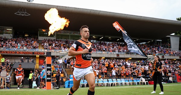 NRL, Wests Tigers, Luke Brooks, playmaker not fazed by his future ...