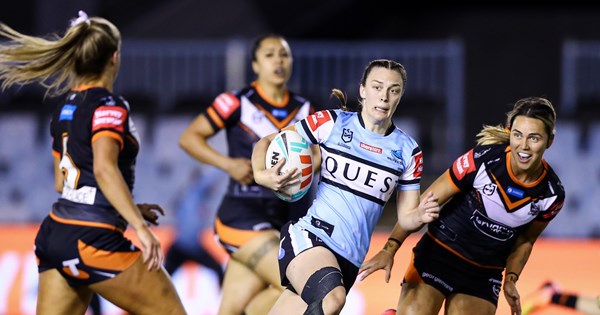 NRLW 2024, Georgia Hannaway, Cronulla Sharks, semi-finals, rugby sevens ...