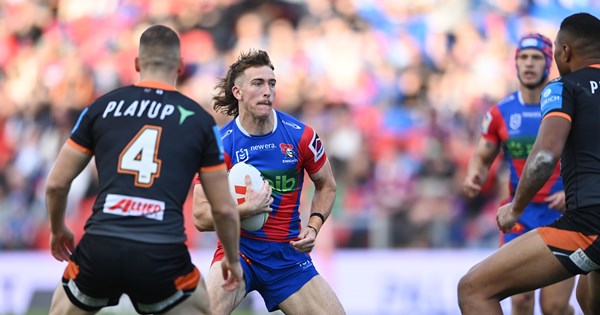 Fletcher Sharpe, Newcastle Knights, NRL season 2024, Round 23, Knights ...