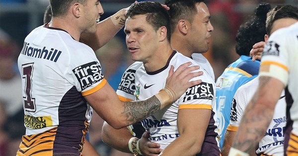Broncos hold off brave Titans | NRL.com