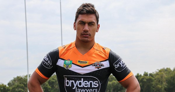 Taylor re-signs with Wests Tigers | NRL.com