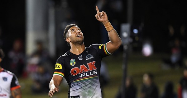 Viliame Kikau re-signs with Penrith Panthers | NRL.com