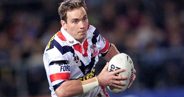 '11 needles to play': How Luke Phillips overcame similar injury to ...