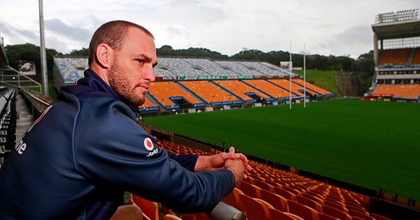 Mannering announces he'll retire at end of season | NRL.com