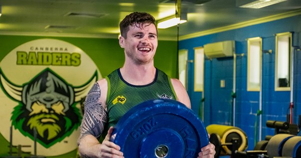 Dad at 15: Raiders forward John Bateman tells of the best decision he ...