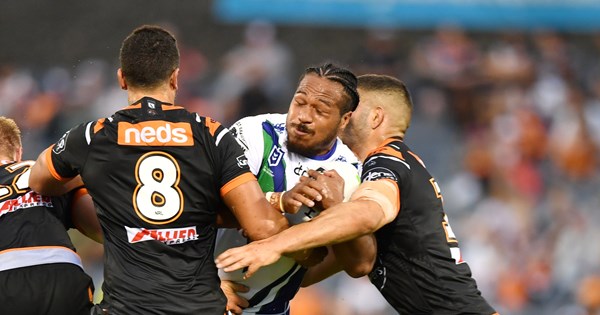 How humble family man Paasi inspires community | NRL.com