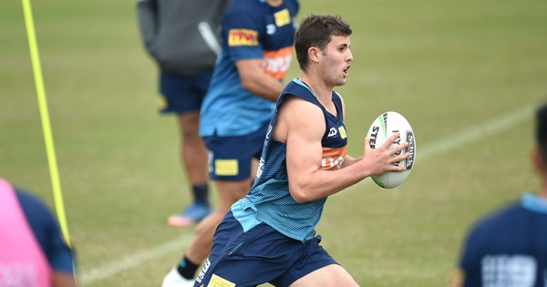 NRL 2021: Gold Coast Titans, Toby Sexton, Sam Walker, Reece Walsh ...