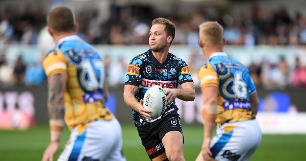 NRL 2021, Cronulla Sharks, Matt Moylan, rejuvenated pivot gets body ...