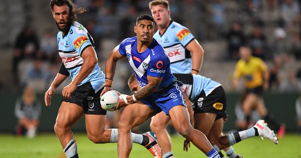 Sharks v Bulldogs - Round 7, 2021 - Match Centre | NRL.com