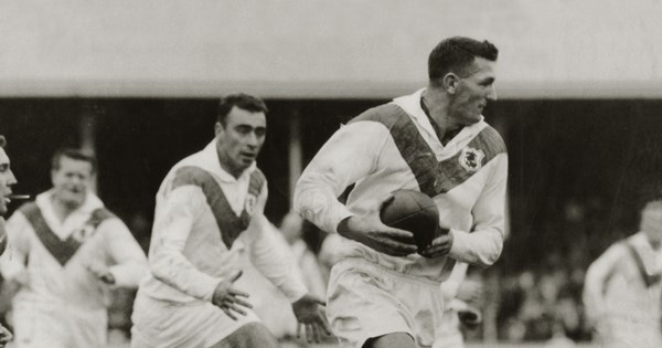 NRL 2021: Norm Provan, the story behind iconic 'Gladiators' photo | NRL.com