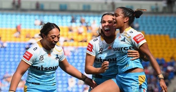 NRLW 2025, Titans, Phoenix-Raine Hippi, Jaime Chapman, debut ...